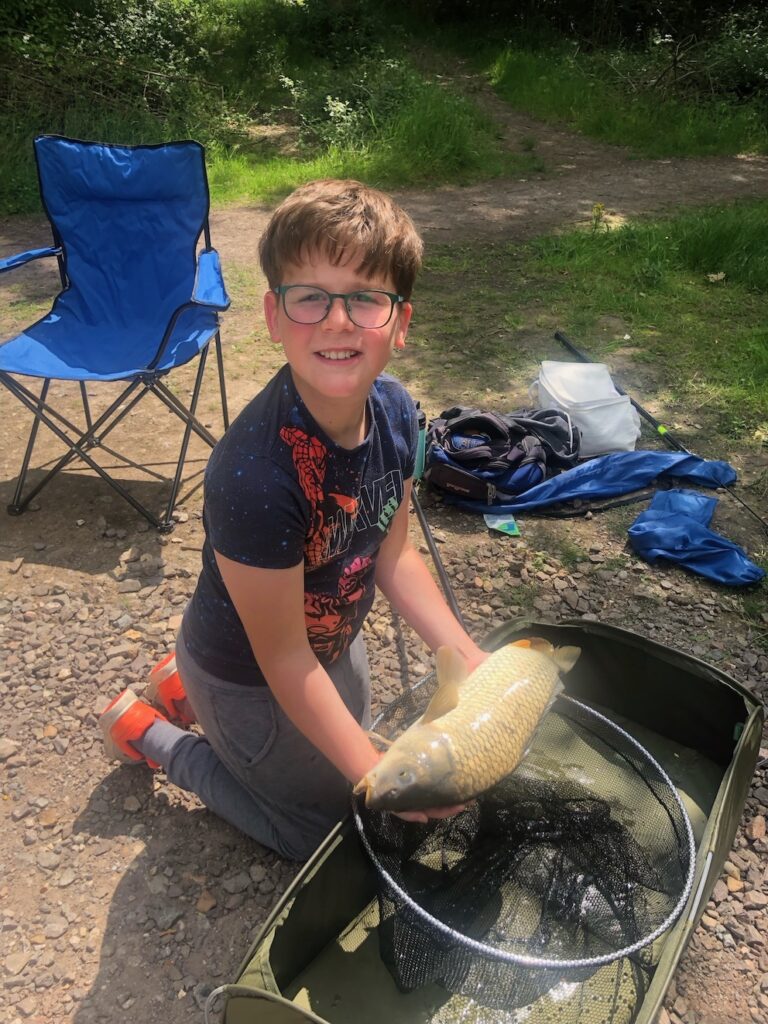BLOG: Learning how to fish at Farnham Angling beginner fishing session ...
